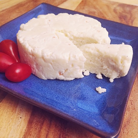 How to Make Queso Fresco Cheese | Lazy Girl Dinners